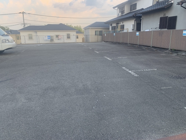 上村ガレージ（第1） | 予約のできる駐車場 リザパー